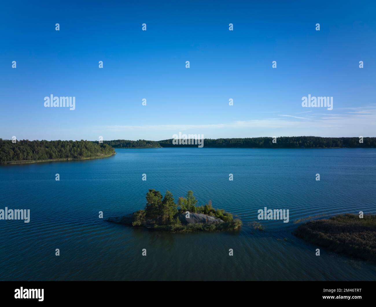 Serene view small island hi-res stock photography and images - Alamy