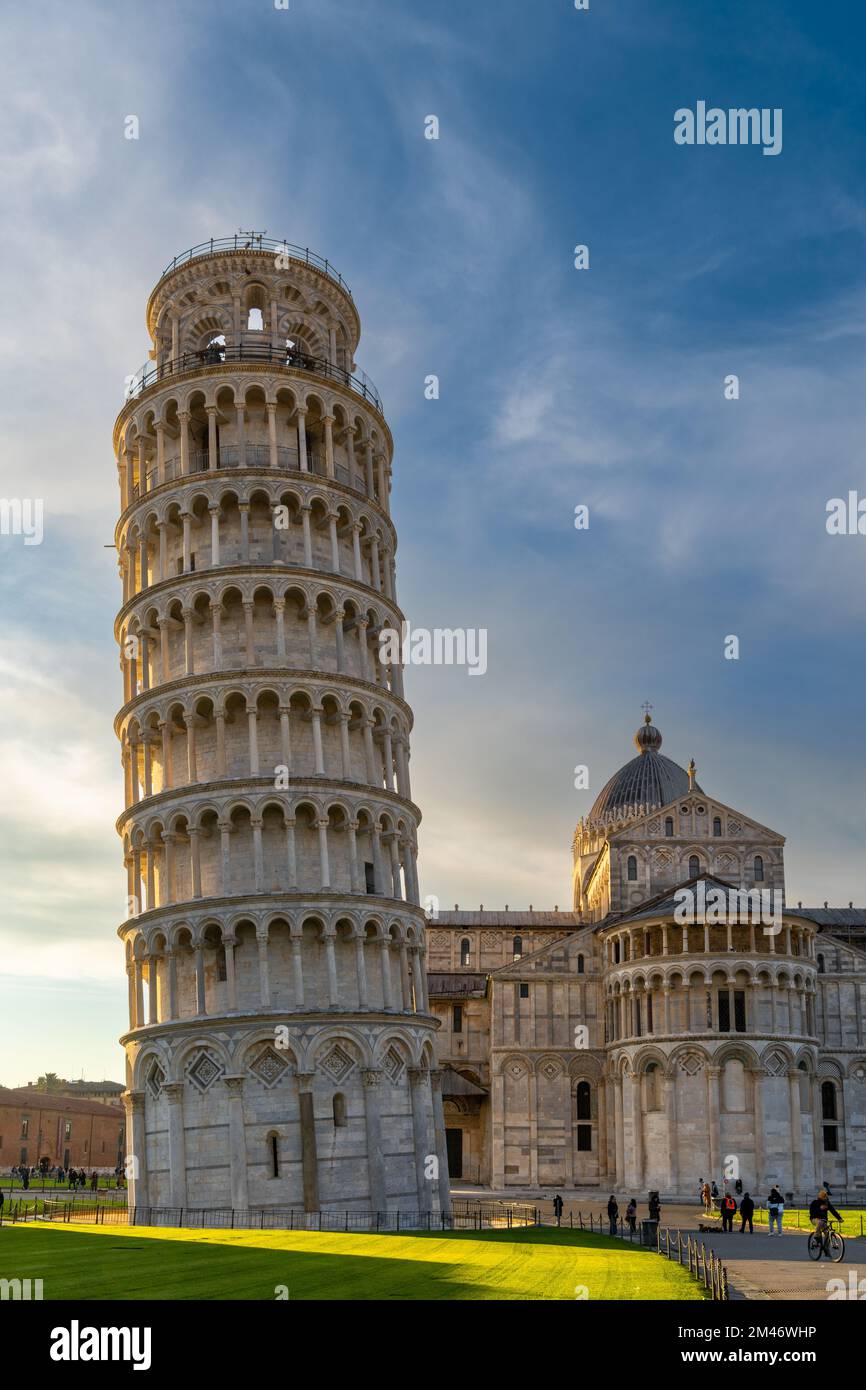 Pisa, Italy - 30 November, 2022: the Leaning Tower of Pisa and the ...