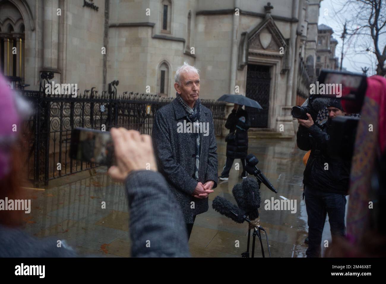 Steve crawshaw hi-res stock photography and images - Alamy