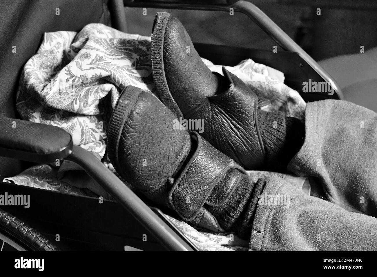 Black old shoes Black and White Stock Photos & Images - Alamy