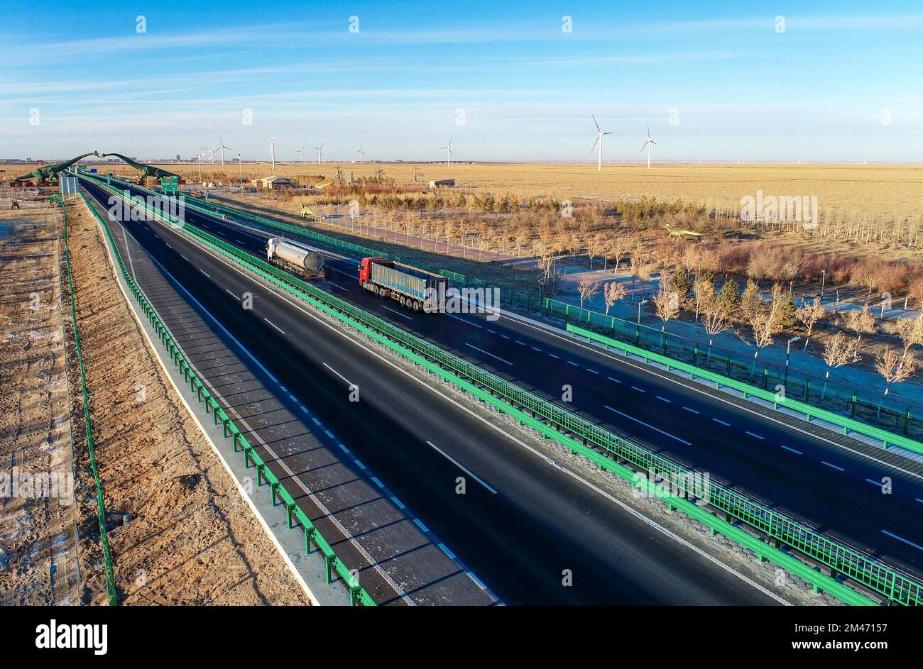 Aerial photo shows cars driving on the Erenhot-Sahantala section of ...