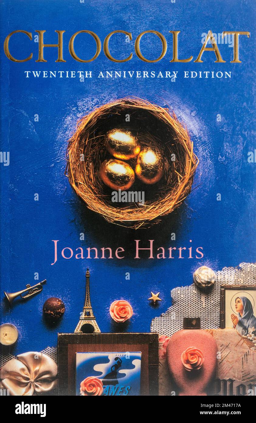 Chocolat paperback book cover, a 1999 novel by Joanne Harris Stock ...