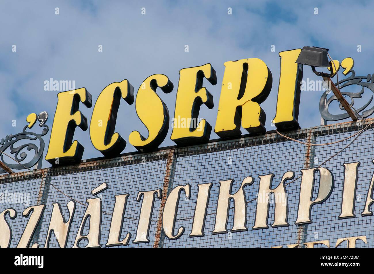 Ecseri Flea Market, the largest antique market in Budapest, Hungary ...