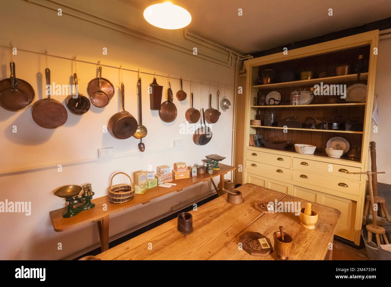 Wwii kitchen hi-res stock photography and images - Alamy