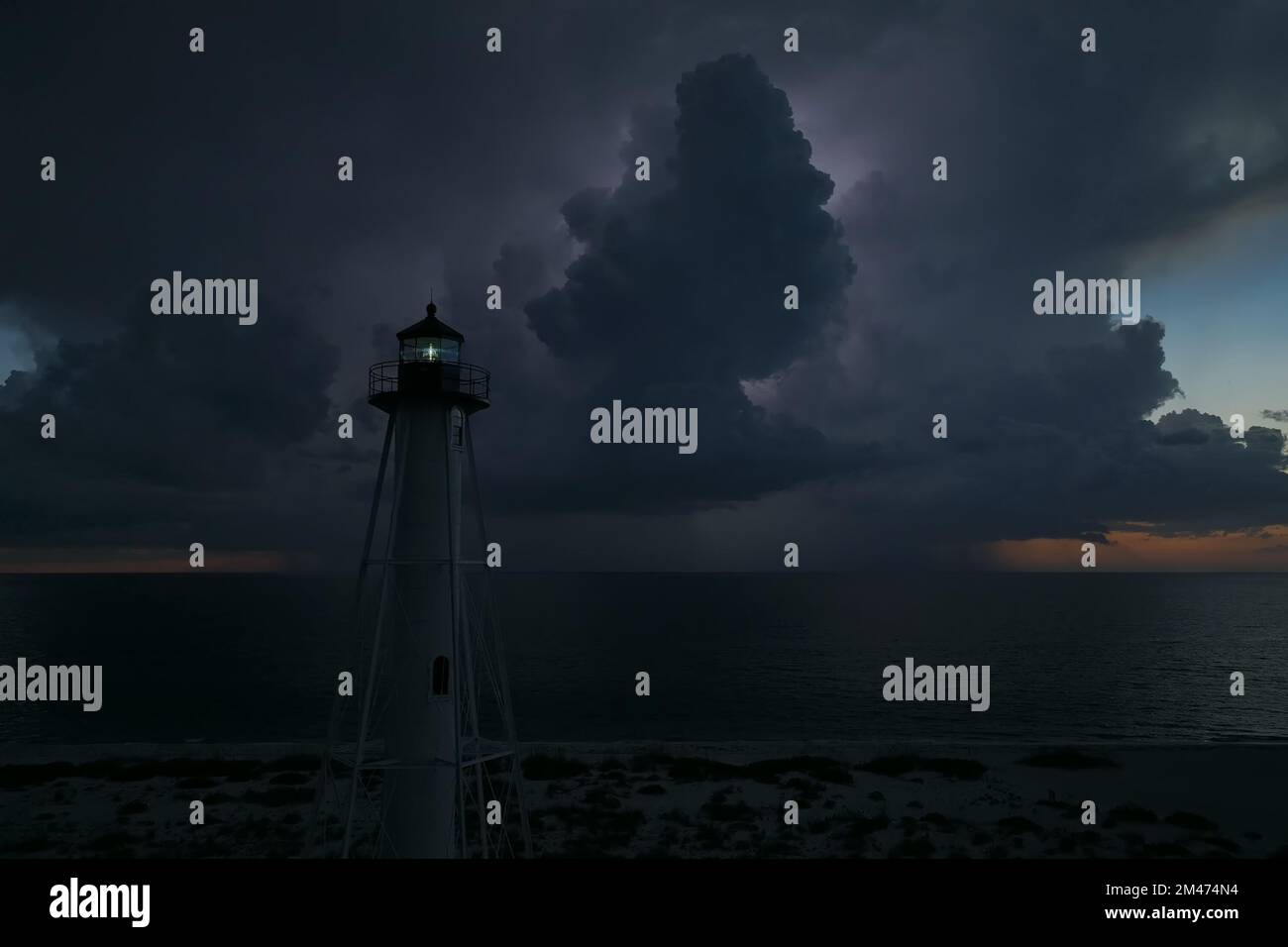 Cyclone warning signal hi-res stock photography and images - Alamy