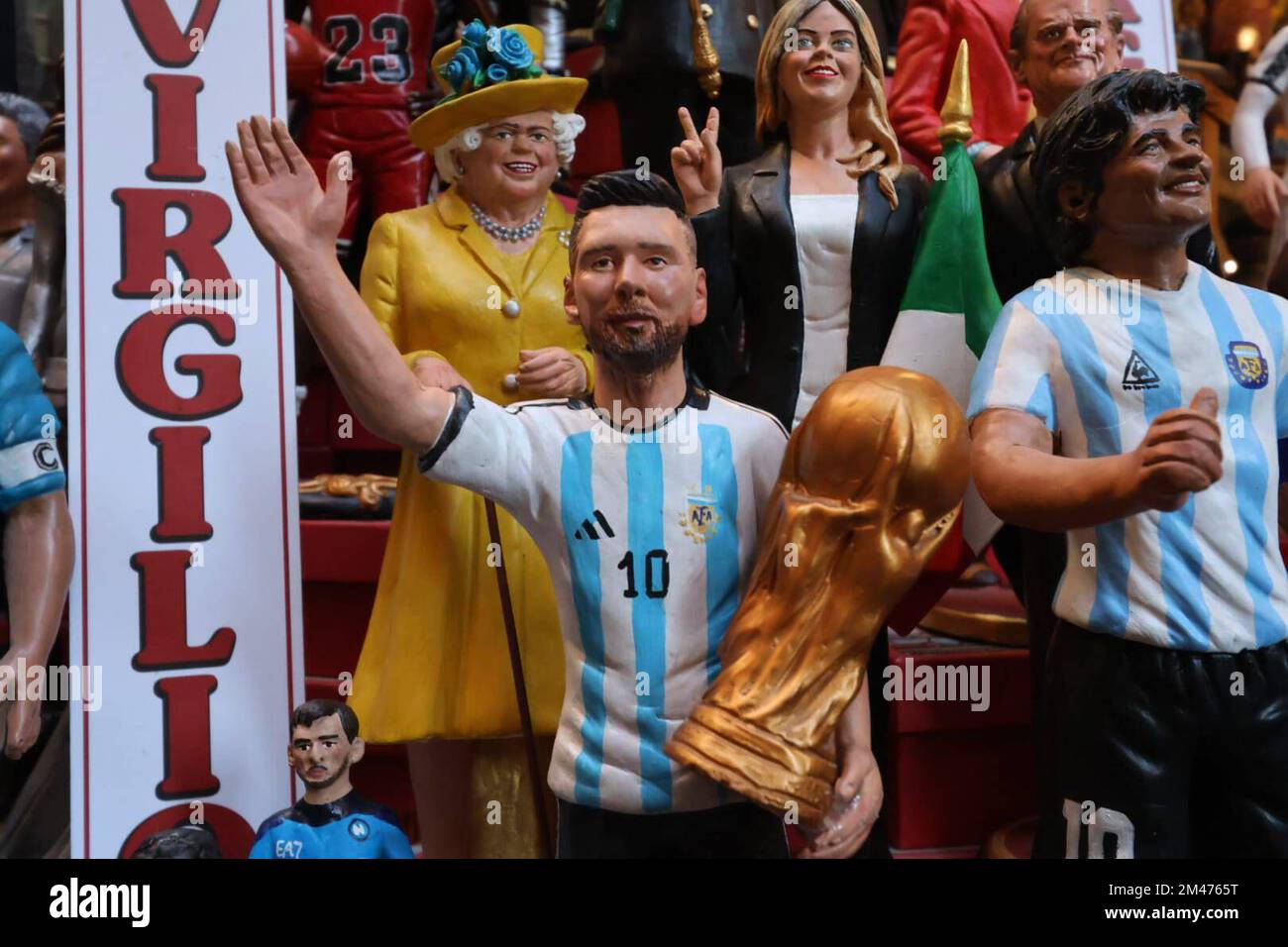 Naples, Italy. 19th Dec, 2022. Naples, the statue of Messi with the ...