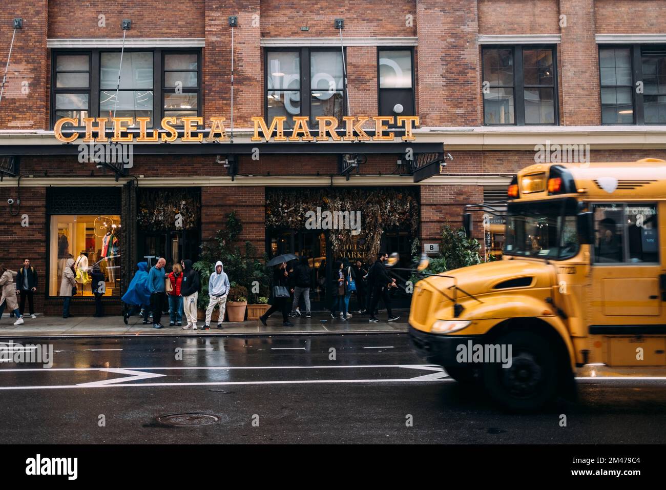 Shopping street outdoor chelsea new york hi-res stock photography and ...