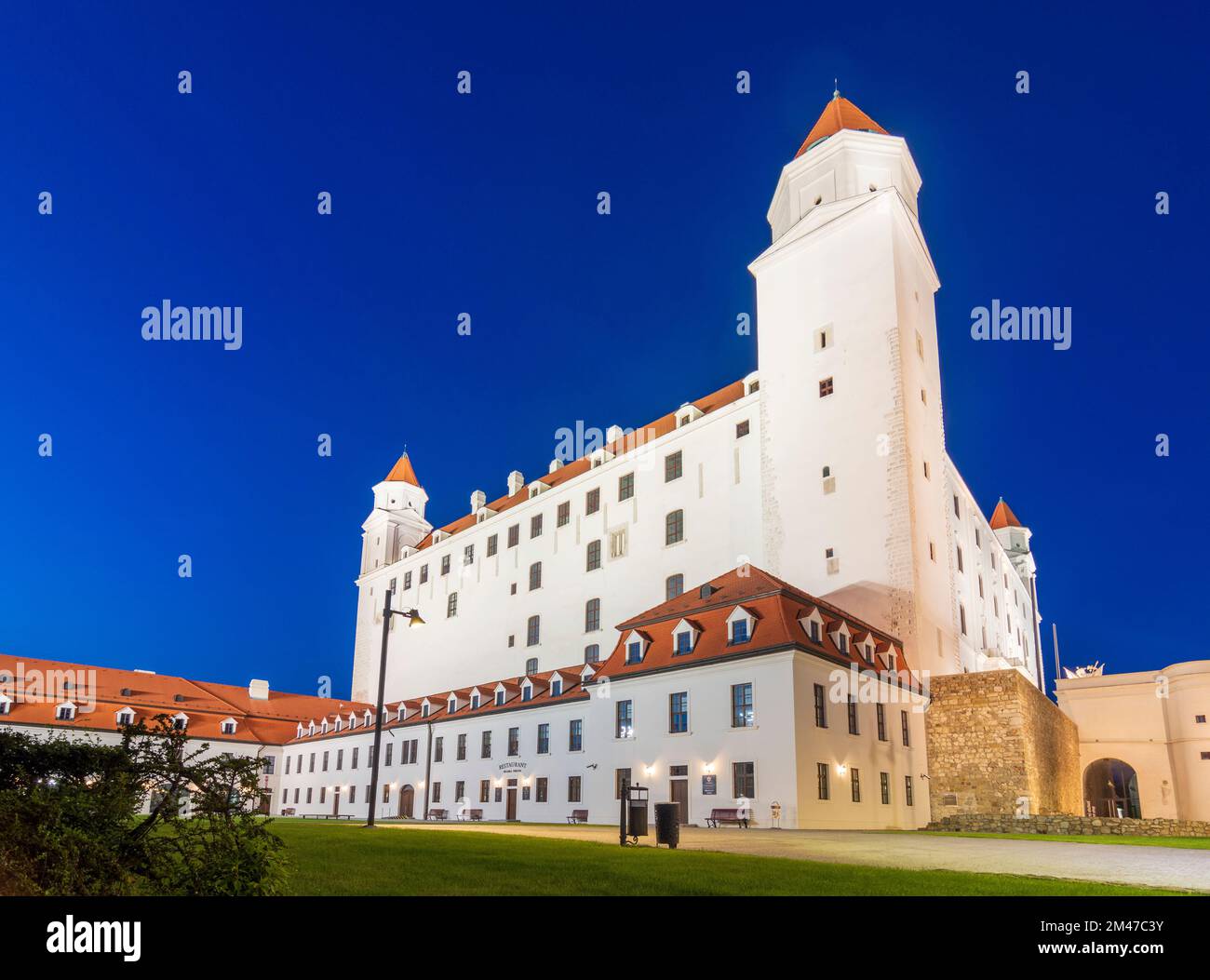 Bratislava (Pressburg): Bratislava Castle (Bratislavsky hrad) in ...