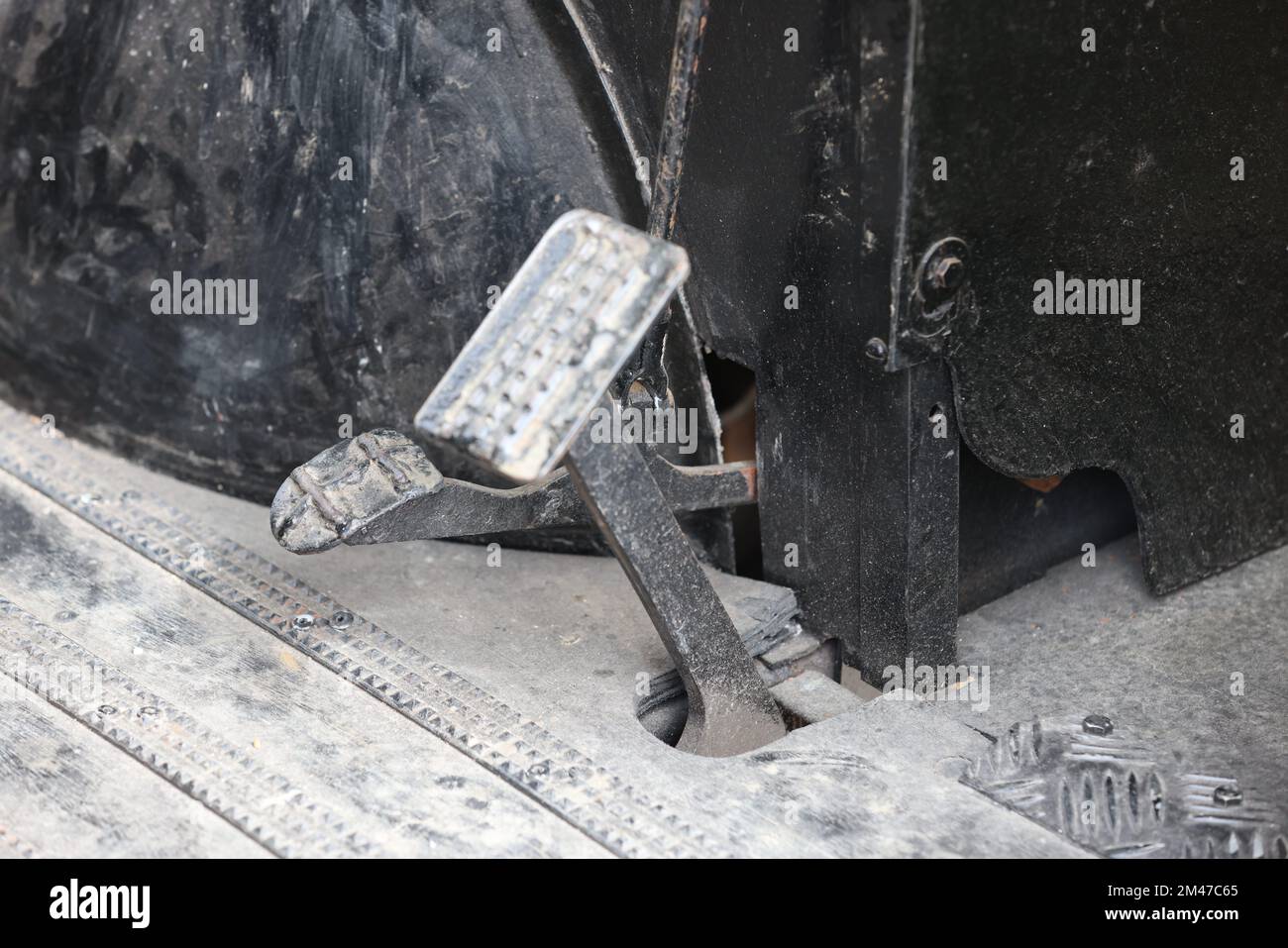 Geoff Hall and his 15-strong collection of electric milk floats from ...