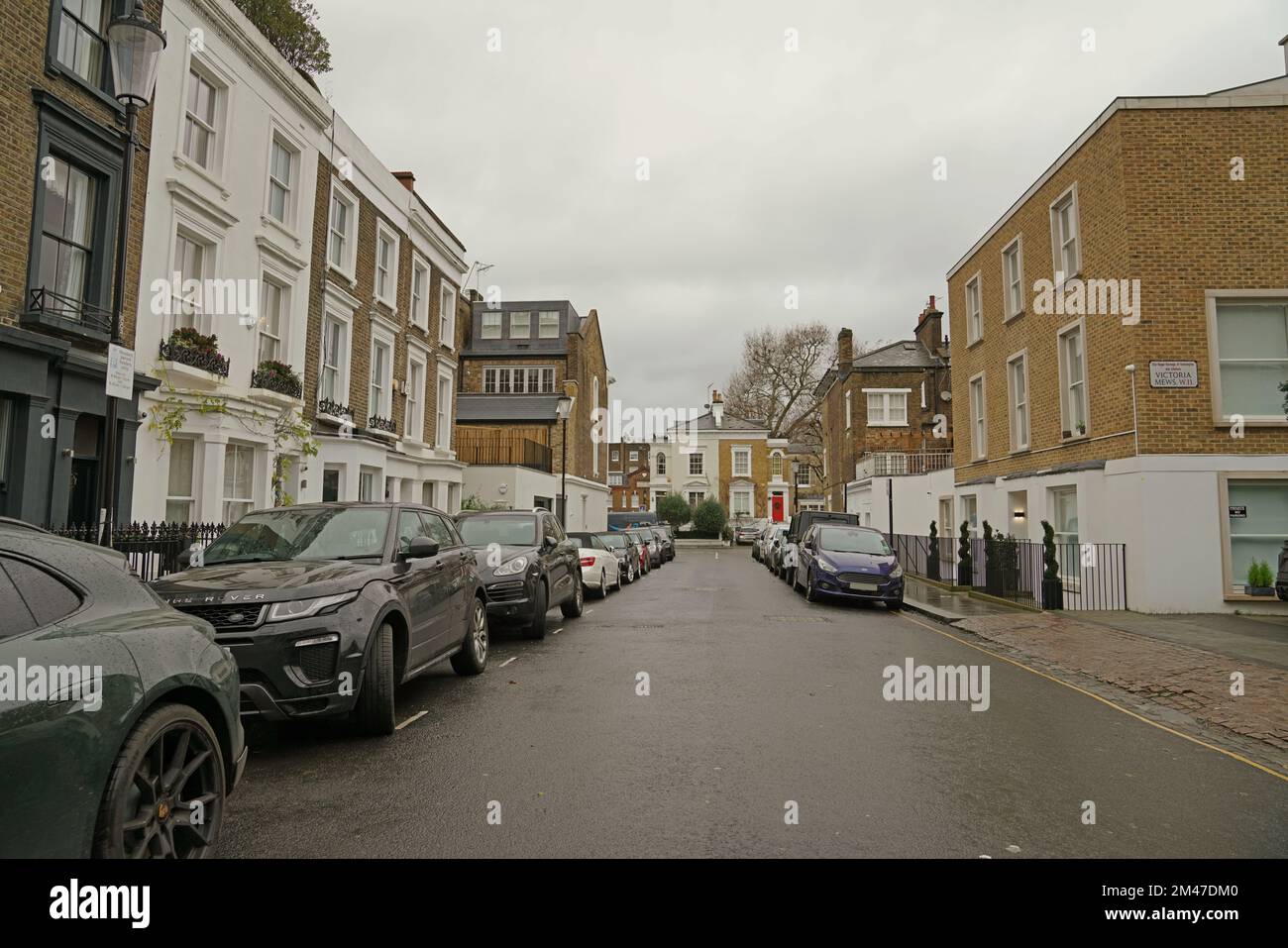 Notting hill gate house hi-res stock photography and images - Alamy