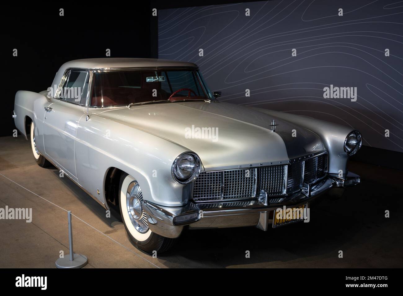 1957 lincoln continental hi-res stock photography and images - Alamy
