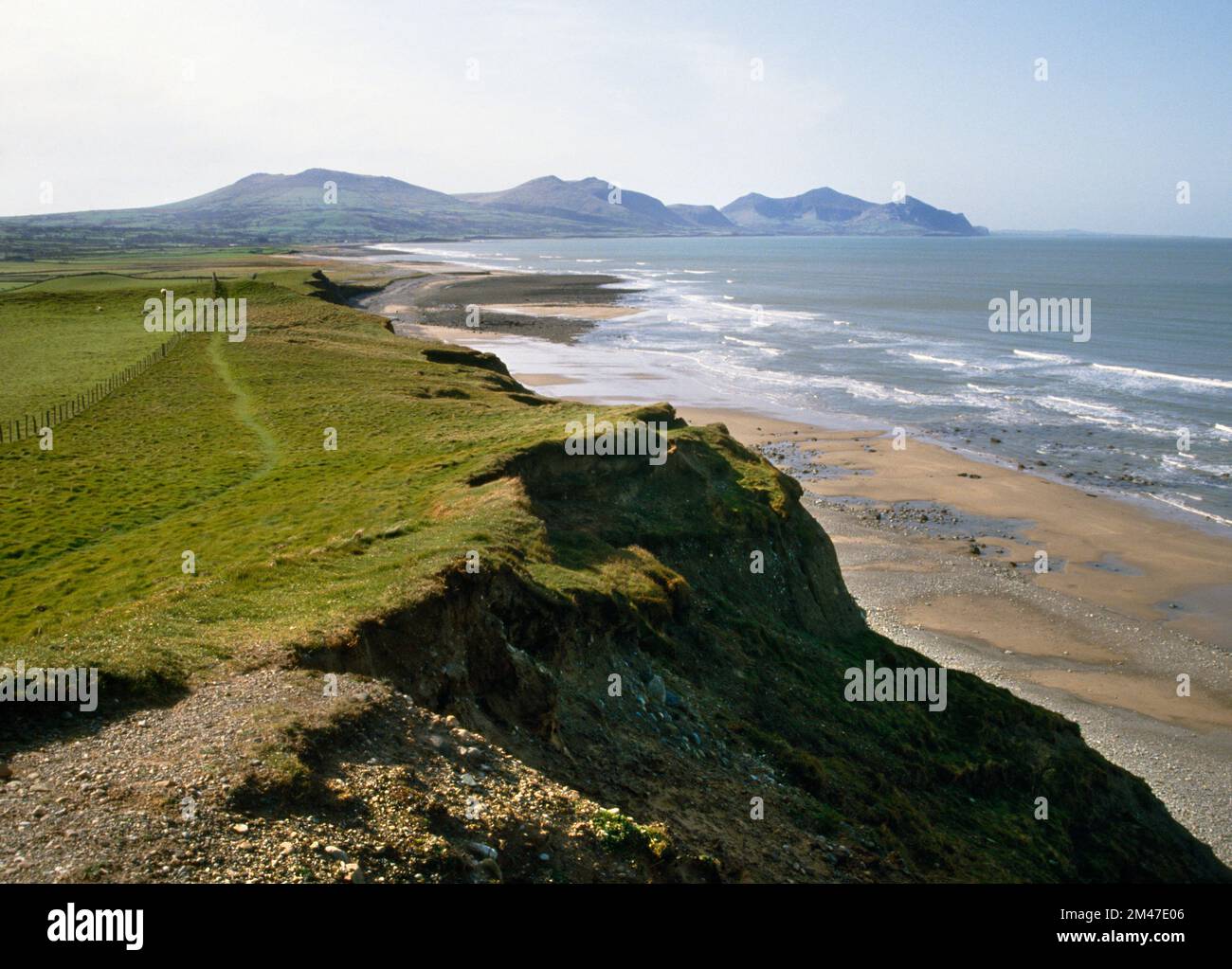 Dinas Dinlle Hillfort and beach, Llandwrog, Gwynedd, Looking SSW over ...