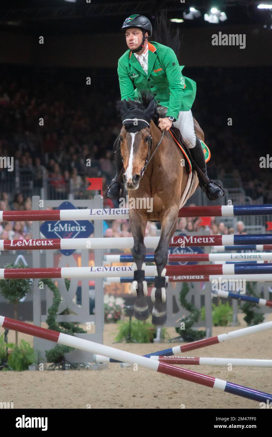 London, UK. 19th Dec, 2022. UntitledJoseph Trunkfield and Cruze win the ...