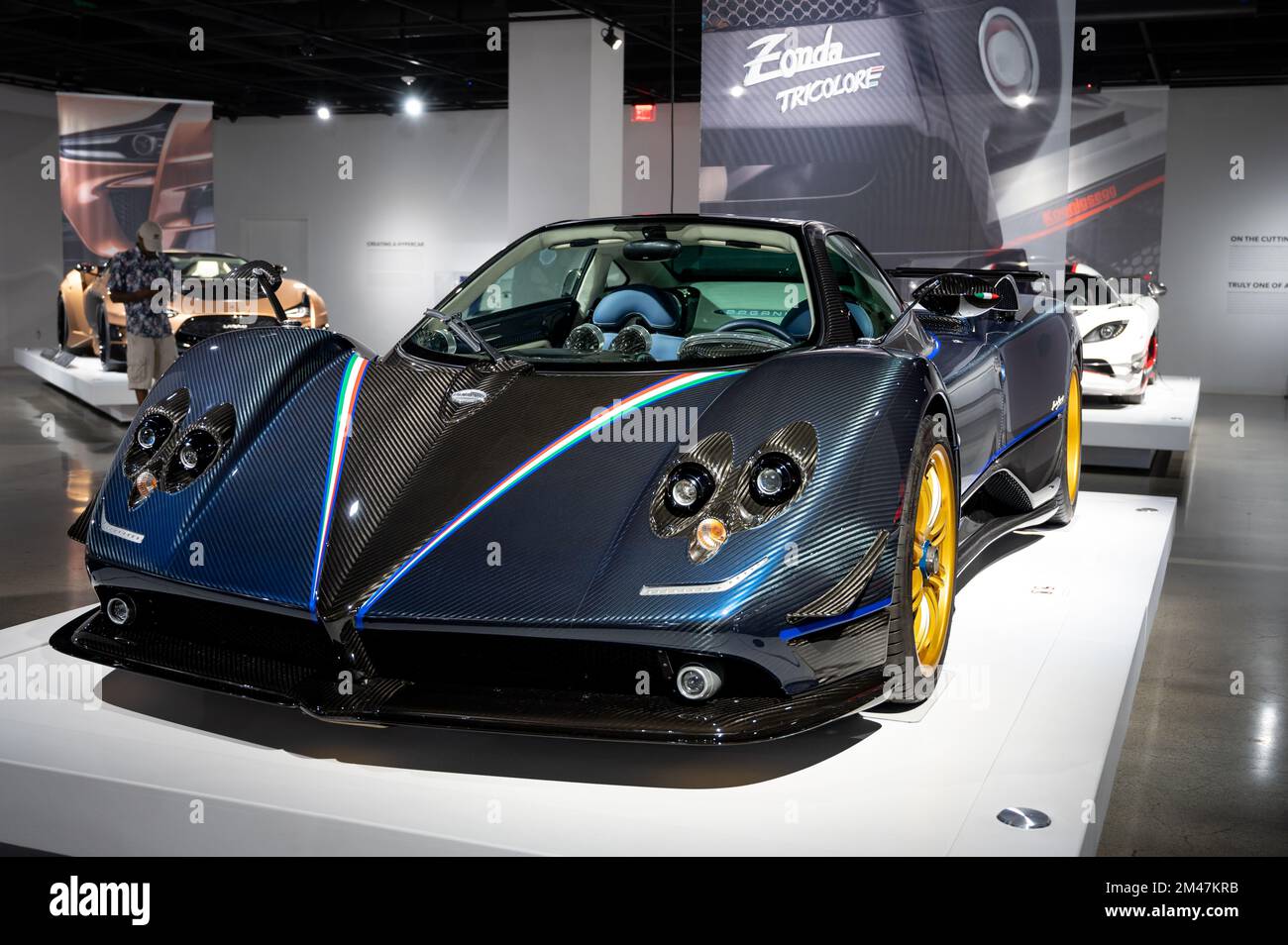 Pagani tricolore hi-res stock photography and images - Alamy
