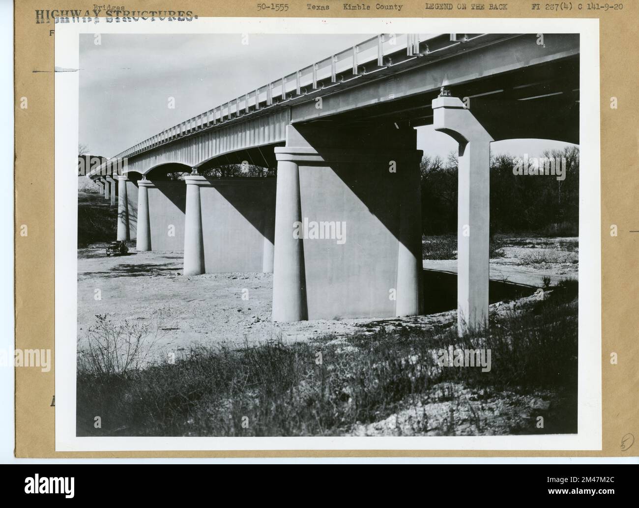 Six Mile Bridge. Original caption: Texas Project FI 287(4) - C 141-9-20 ...