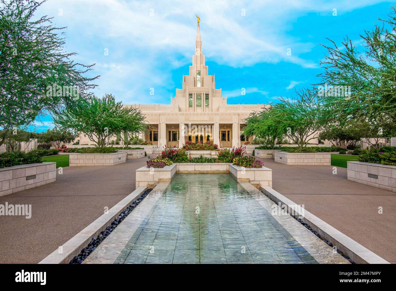 Phoenix lds temple Stock Photo - Alamy