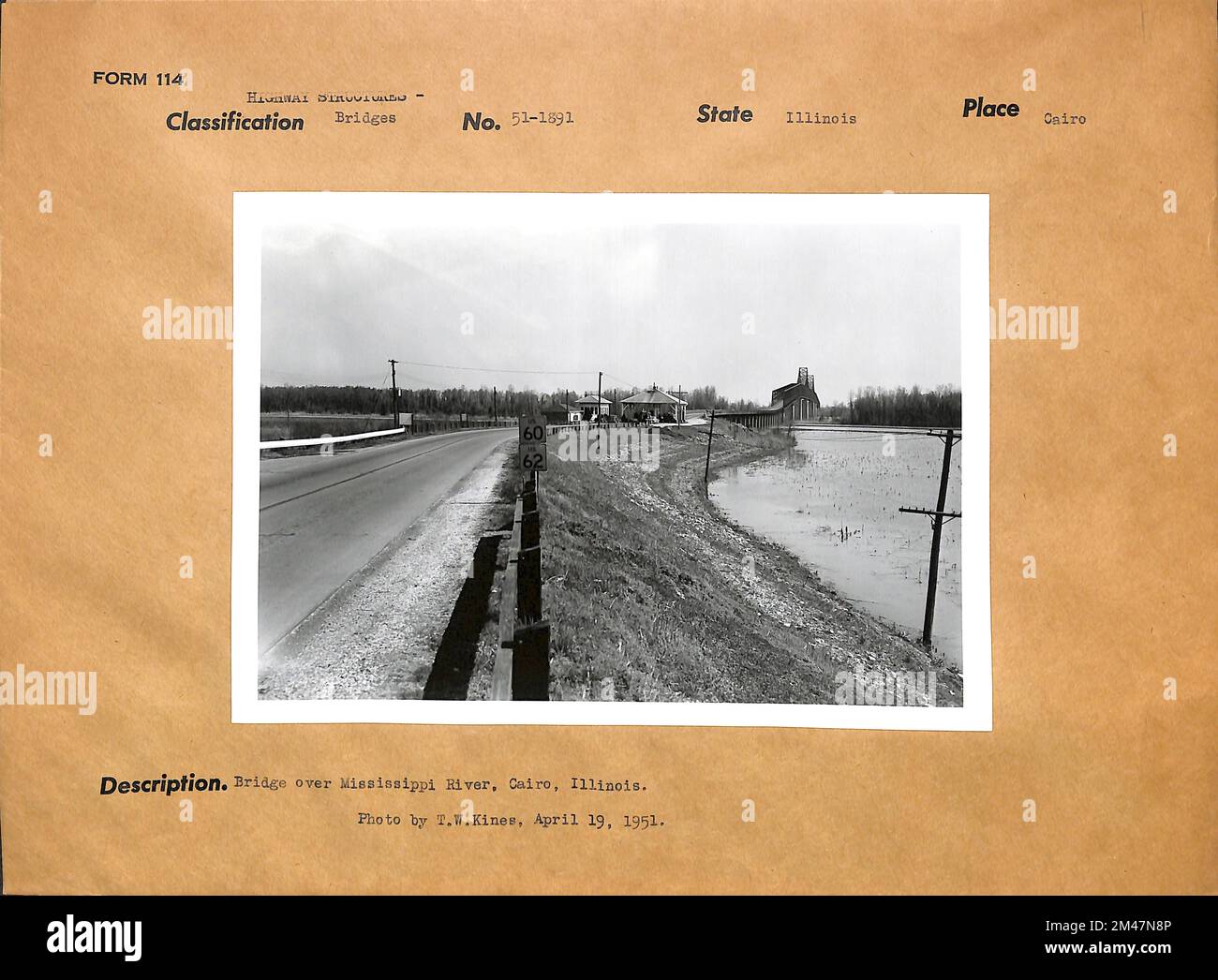 Cairo mississippi river bridge hi-res stock photography and images - Alamy