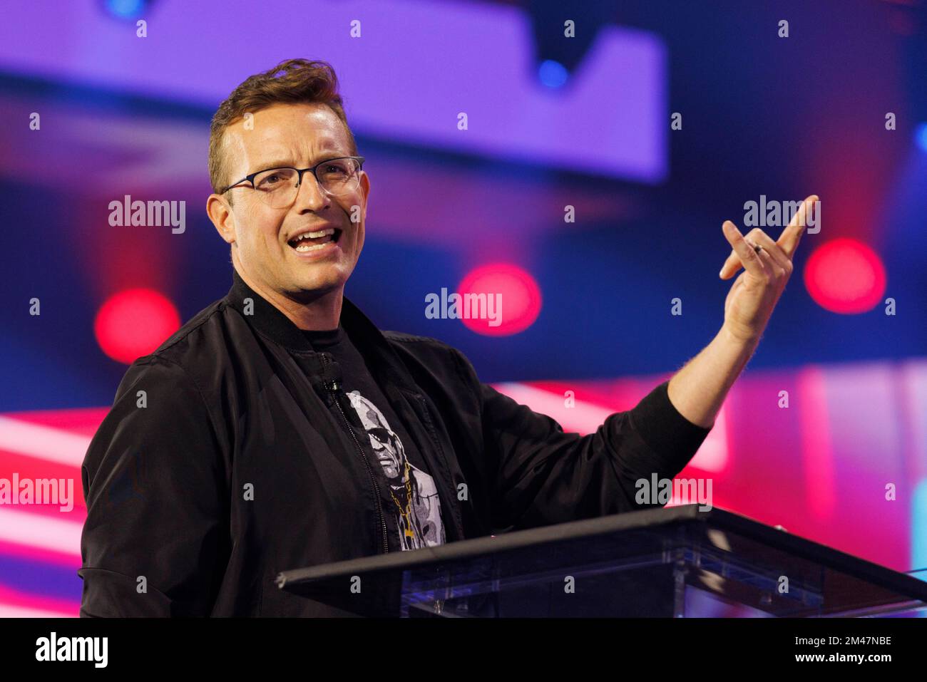 Christian johnson comedian hi-res stock photography and images - Alamy