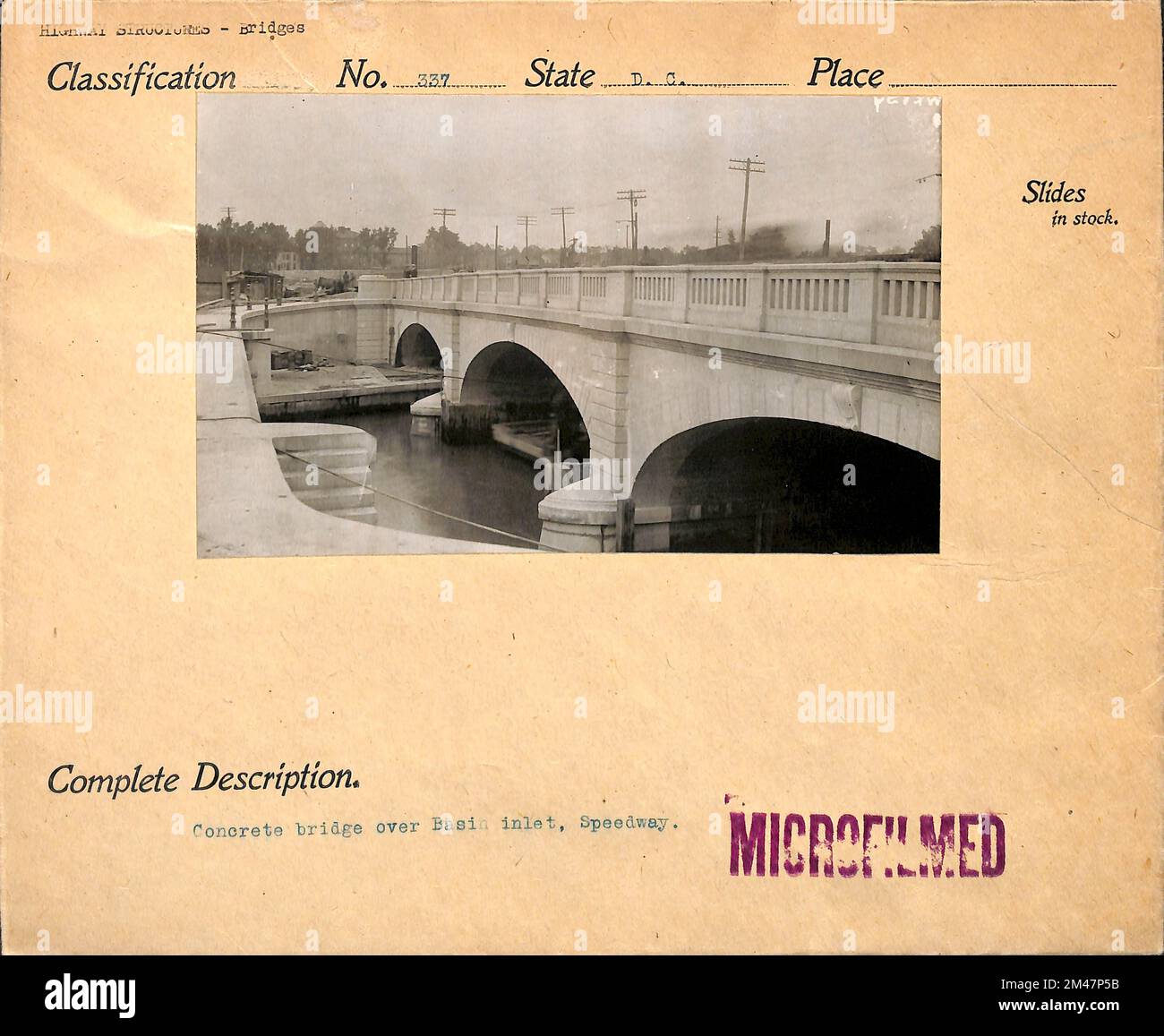 Concrete bridge over Basin inlet, Speedway. State: DC Stock Photo - Alamy