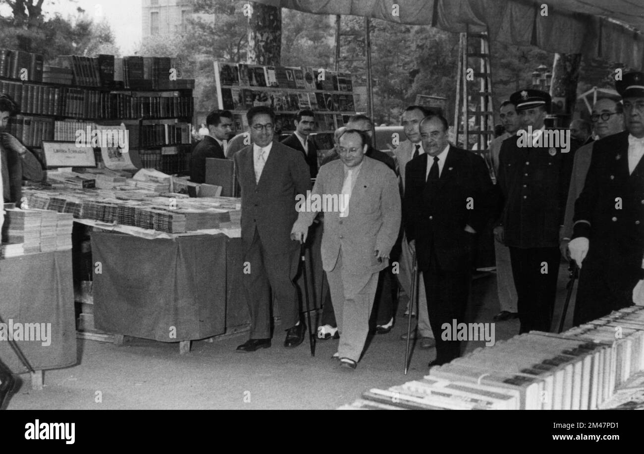 Feria anual del libro Black and White Stock Photos & Images - Alamy
