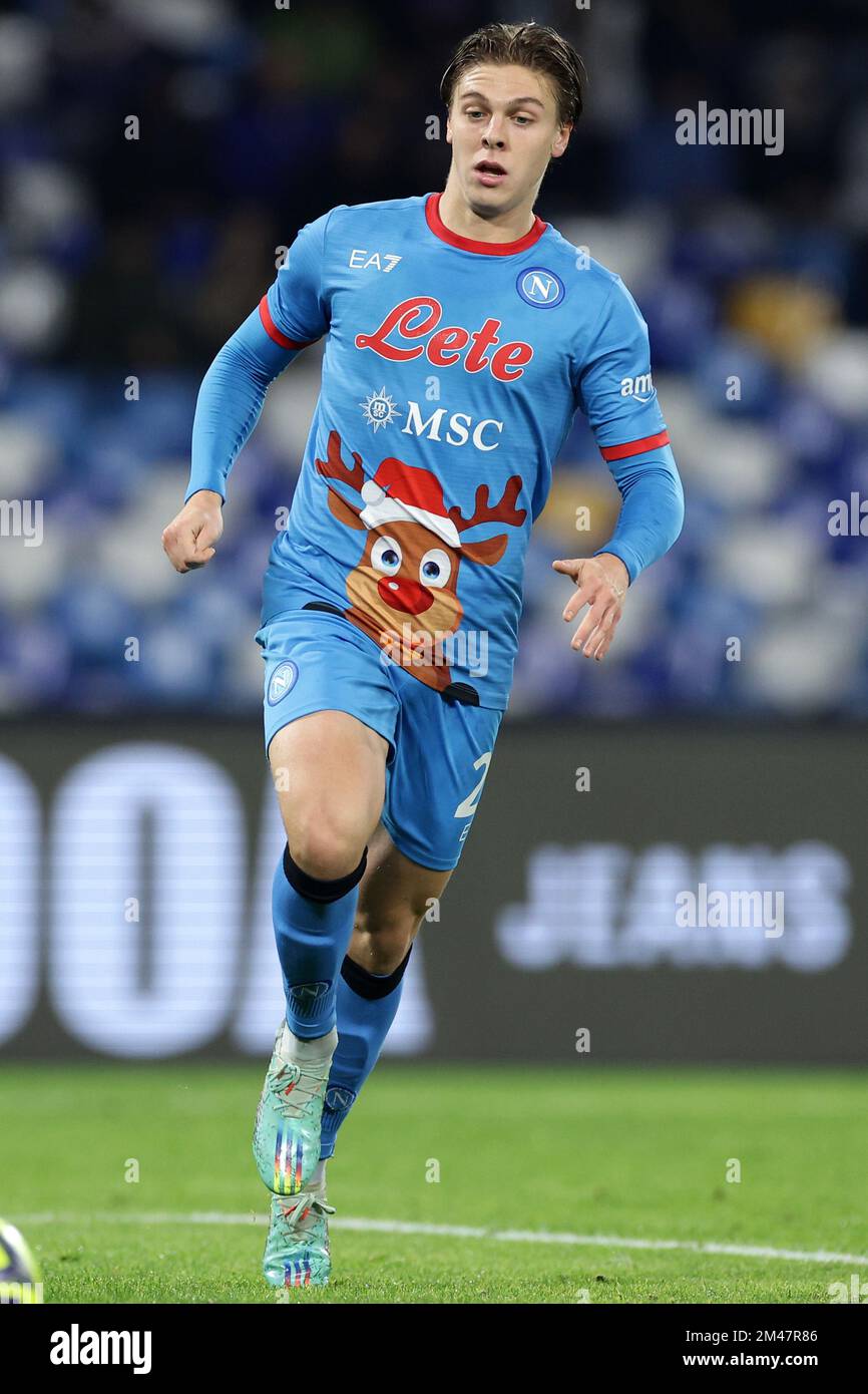 Napoli, Italy. 17th Dec, 2022. Alessio Zerbin of SSC Napoli during the ...