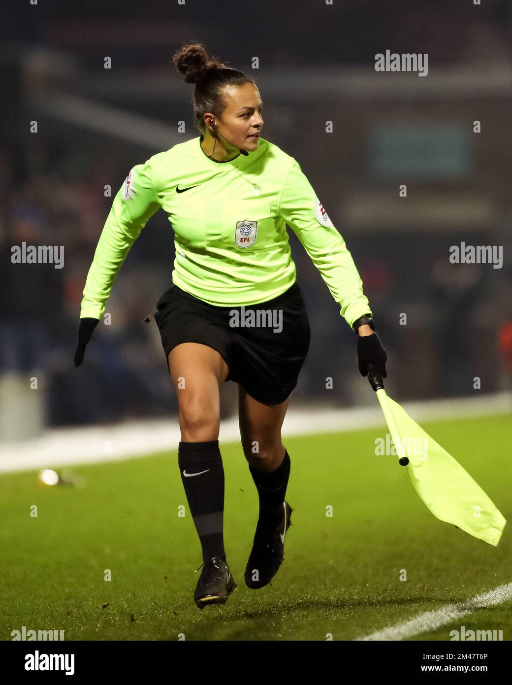 Assistant Referee Lisa Rashid during the Sky Bet League One match at ...