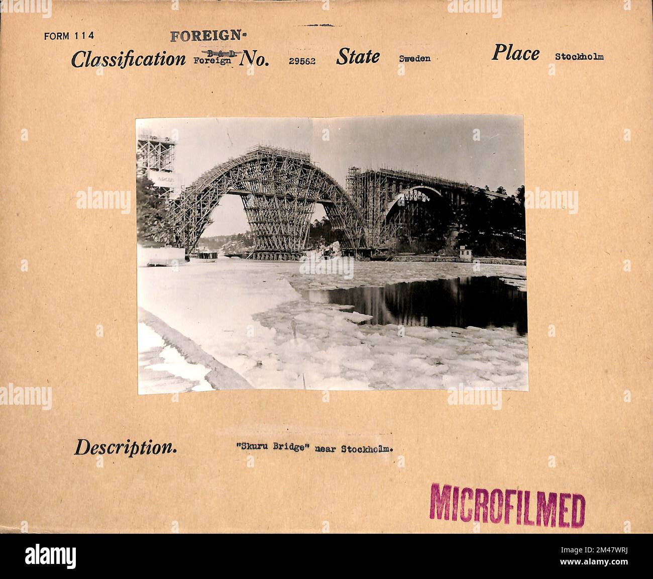 Skuru bridge hi-res stock photography and images - Alamy