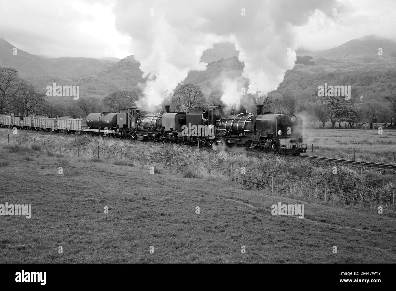 Welsh highland railway steam train Black and White Stock Photos ...