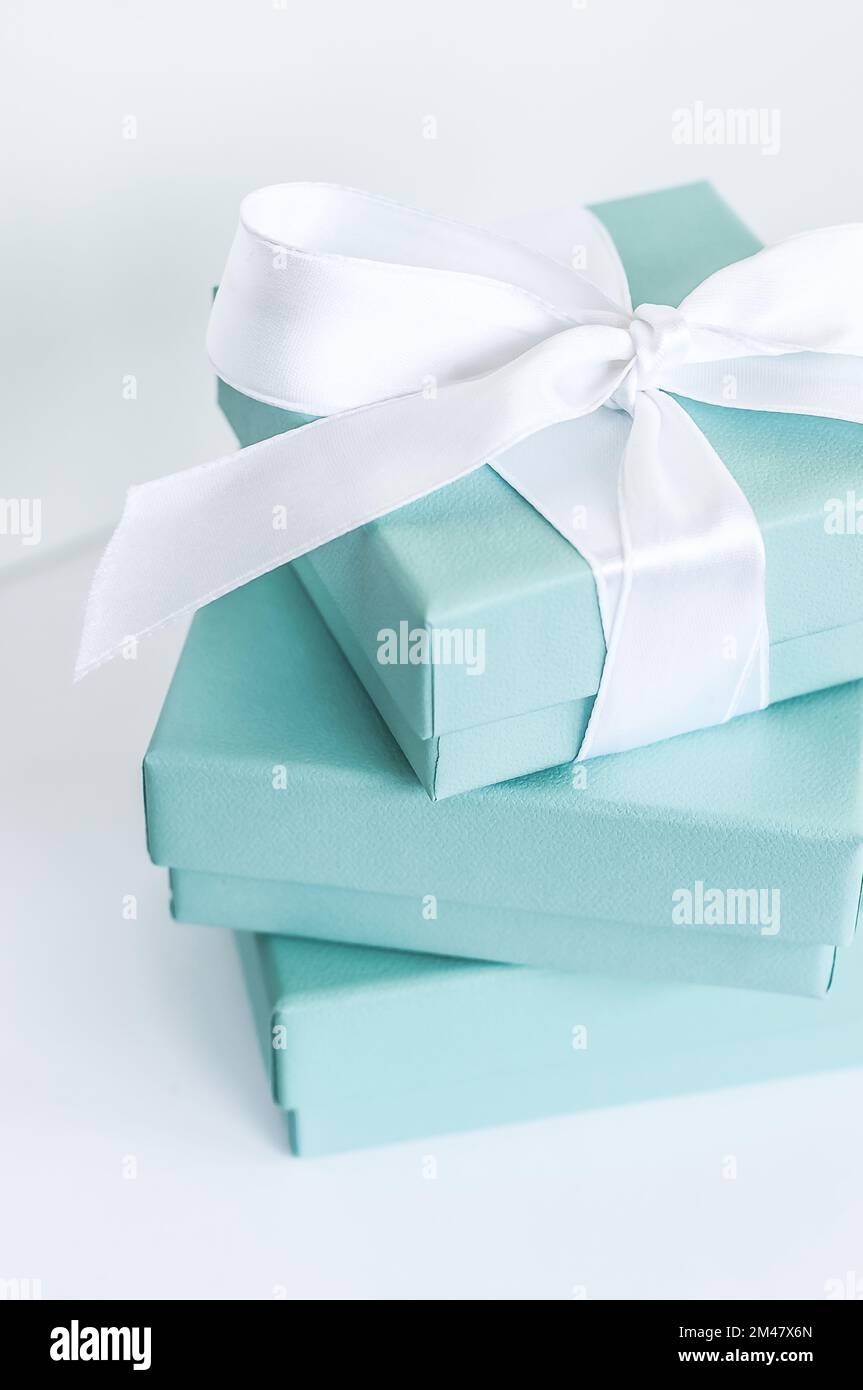 Tiffany Box Top