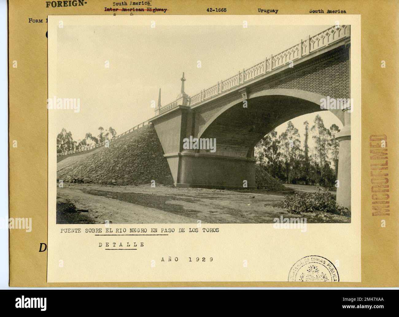 Bridge Over the Black River. Original caption: Puente sobre el Rio ...