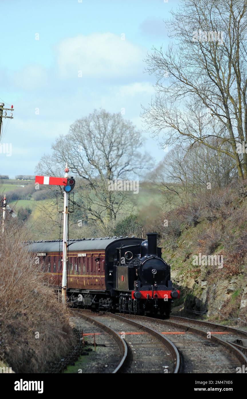 'Coal Tank' "1054" arriving at Arley with the empty stock that will ...