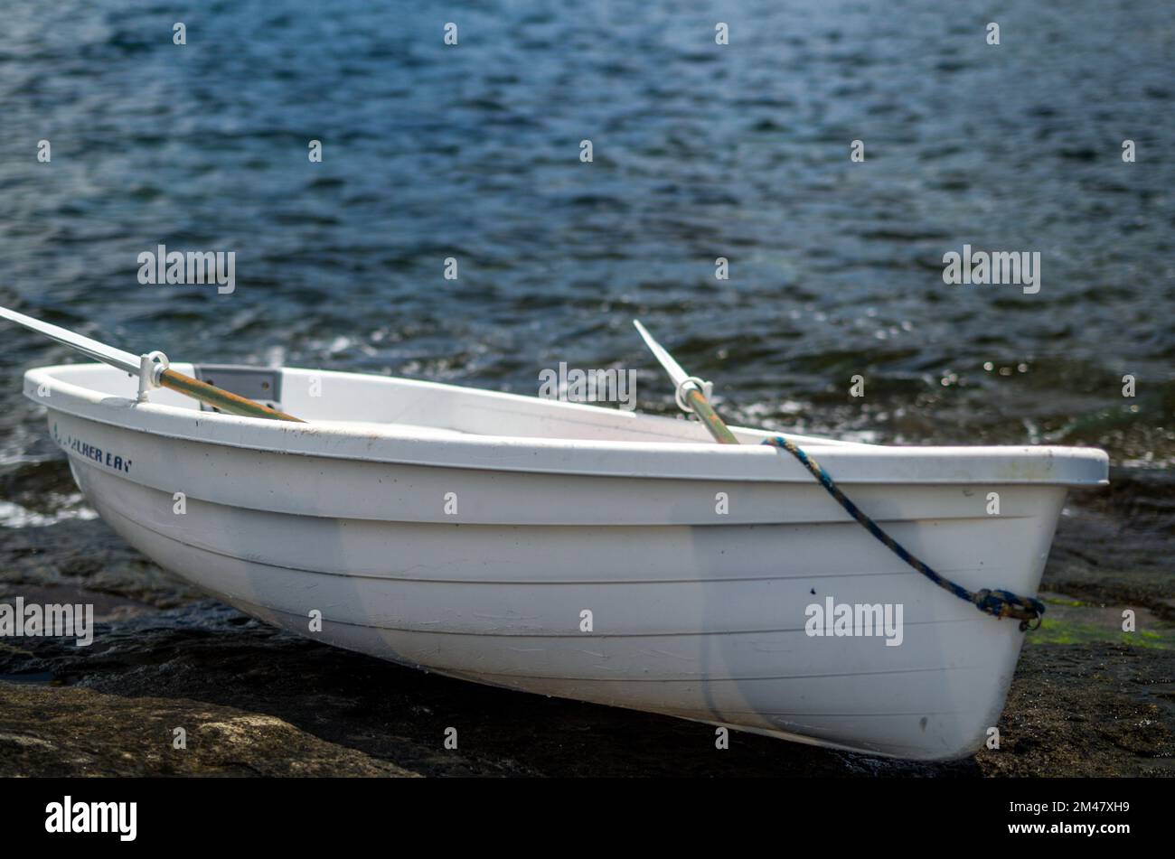 Maine rowboat hi-res stock photography and images - Alamy