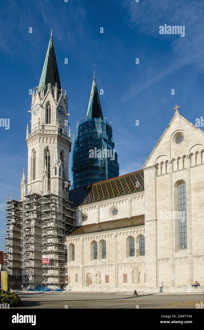 Klosterneuburg. famous for the monastery with vinery, Emperor's Palace ...