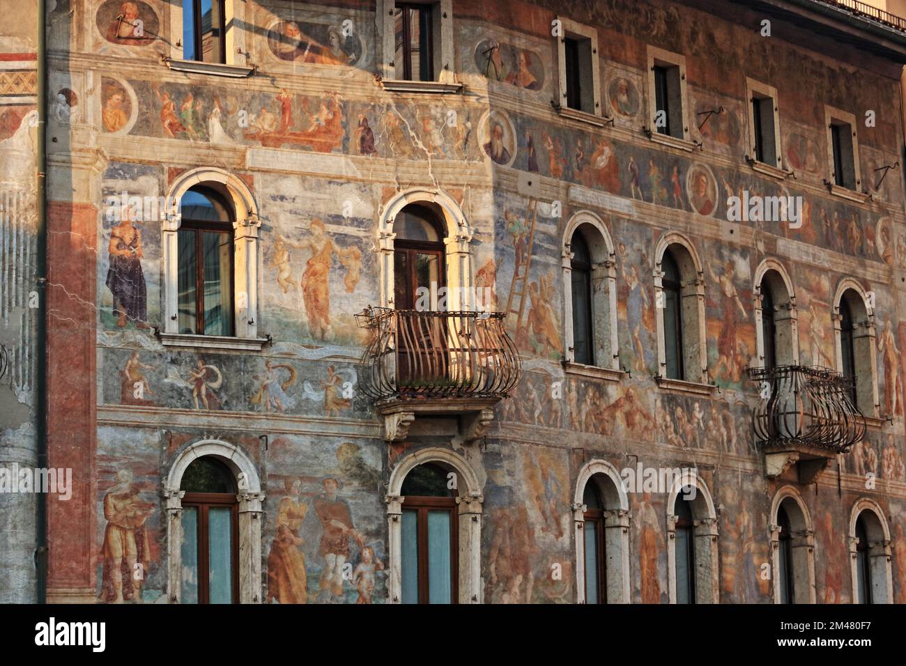 Renaissance frescoes italy hi-res stock photography and images - Alamy