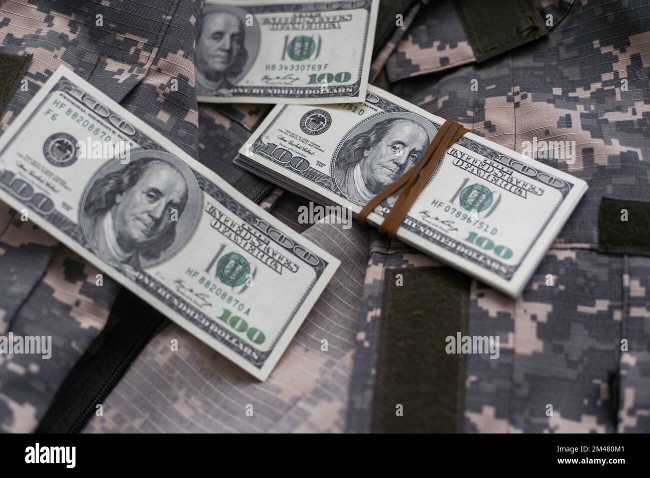 soldier camouflage, military uniform, money Stock Photo - Alamy