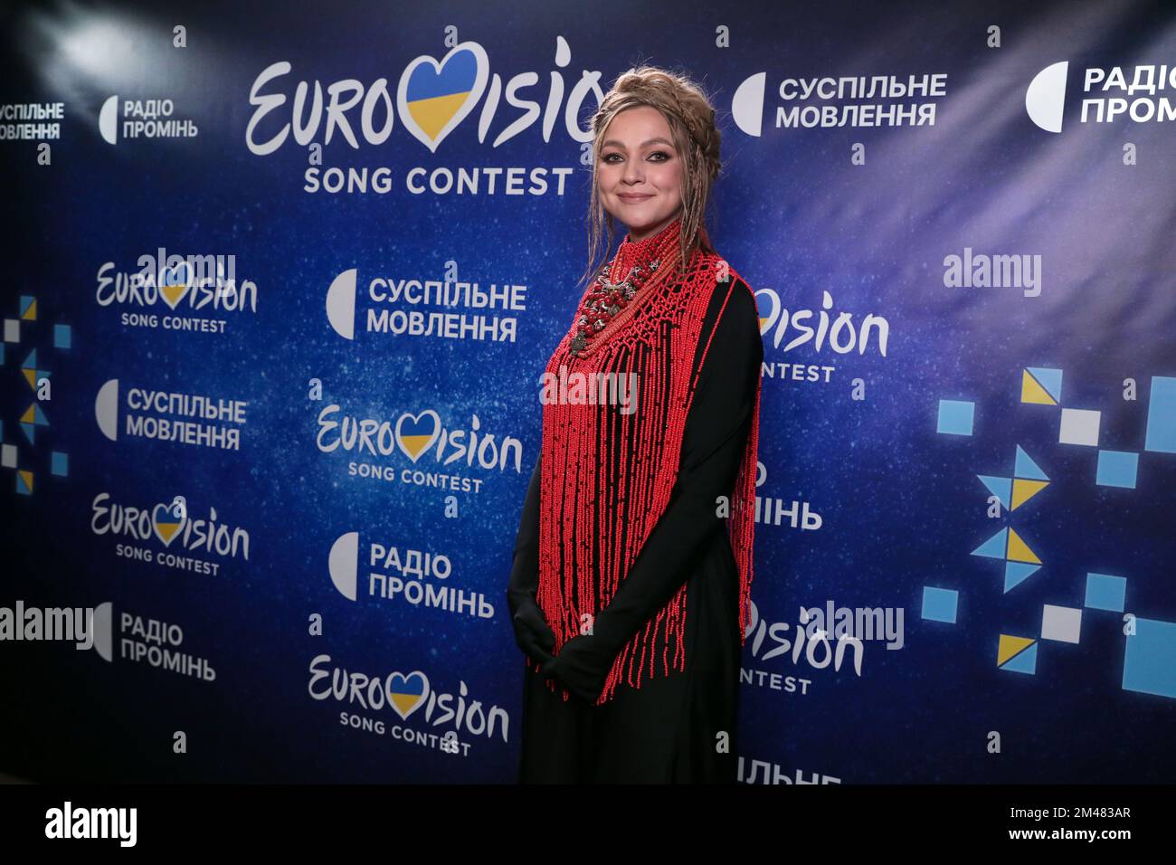 Non Exclusive: KYIV, UKRAINE - DECEMBER 17, 2022 - A Ukrainian singer ...