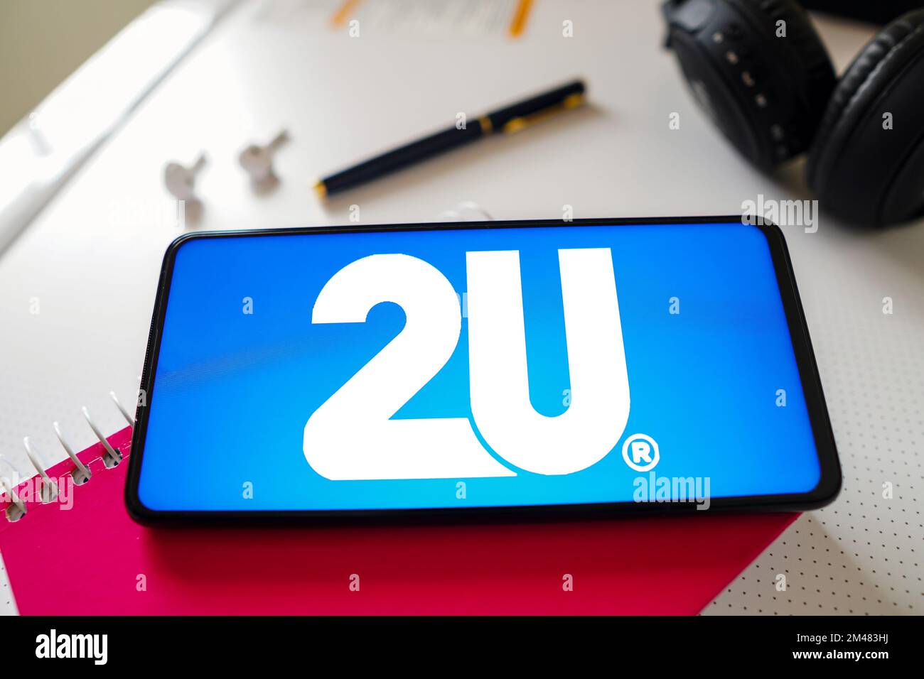 2u logo hi-res stock photography and images - Alamy