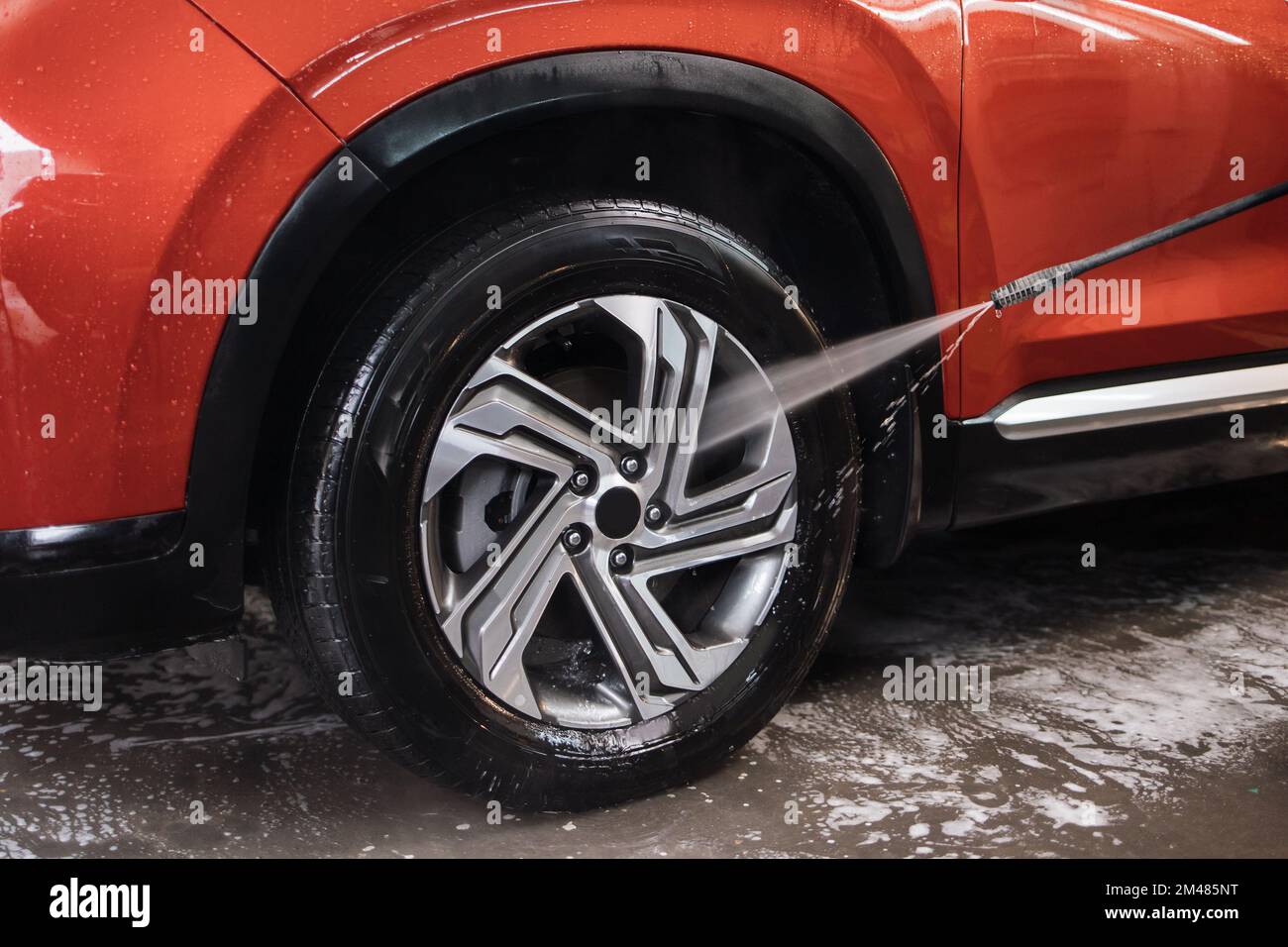 Detailing process washing car hi-res stock photography and images - Alamy