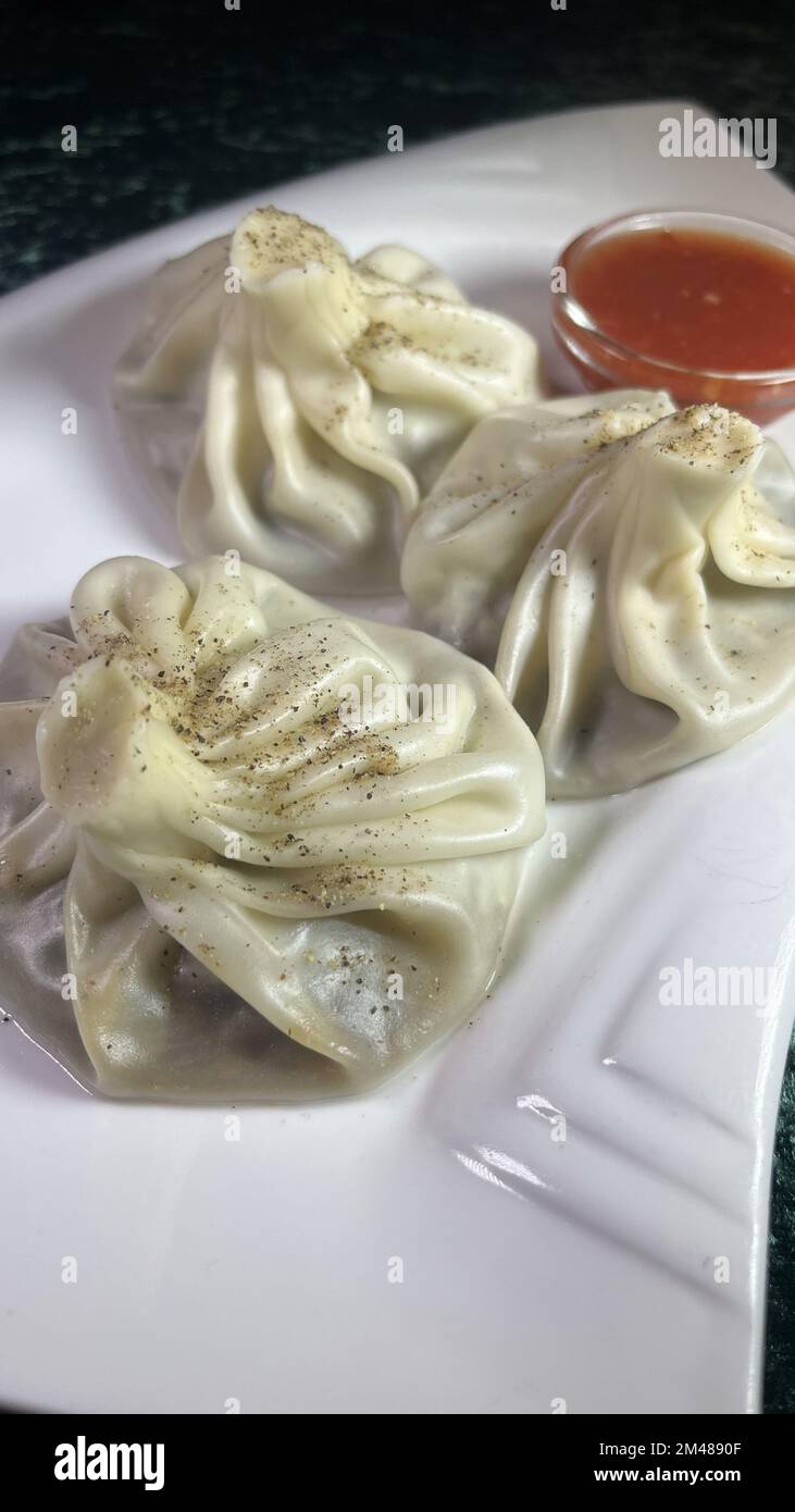 Three cooked steamed green hi-res stock photography and images - Alamy