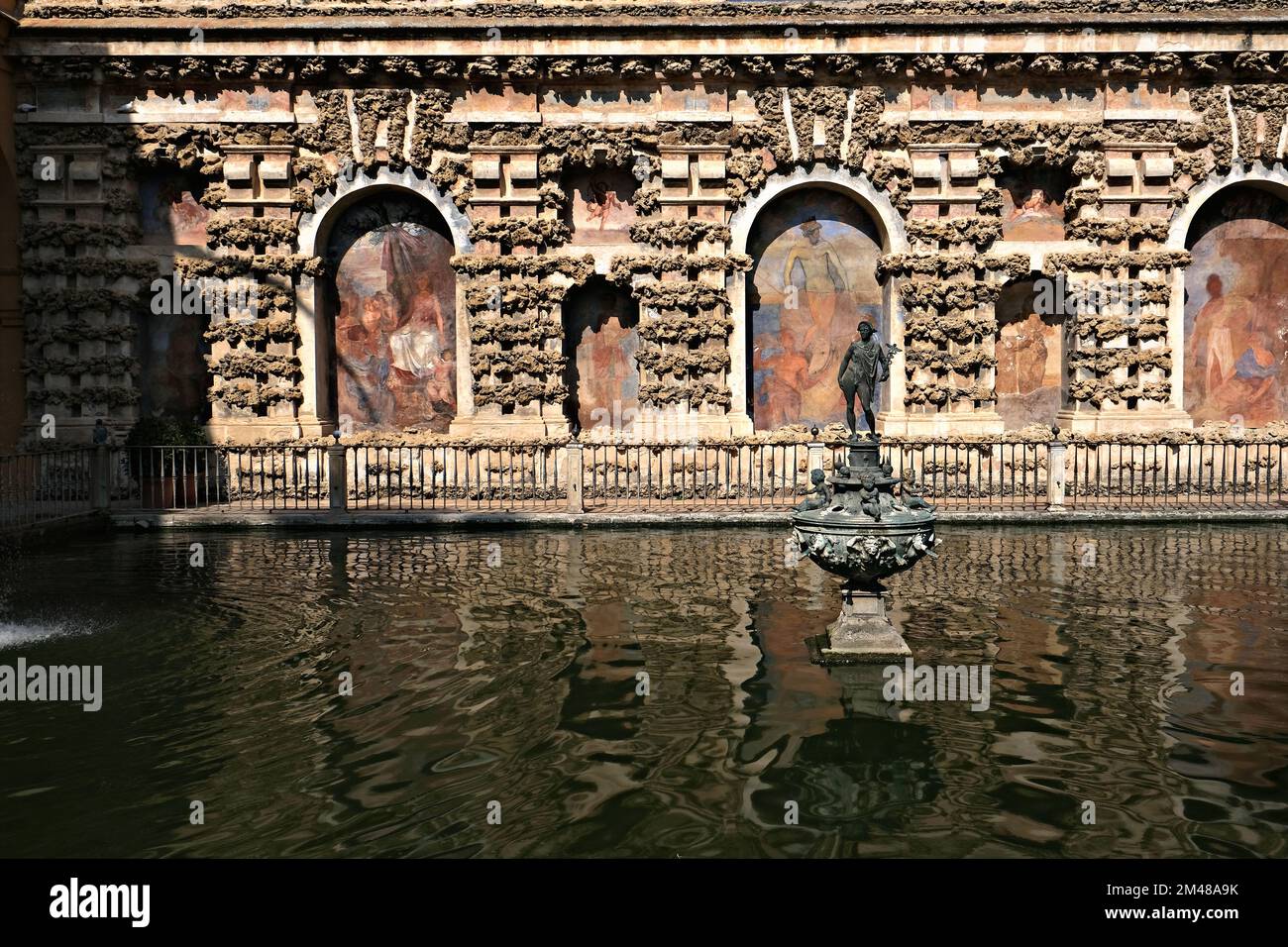 Real Alcazar in Sevilla, Mercury pool Stock Photo - Alamy