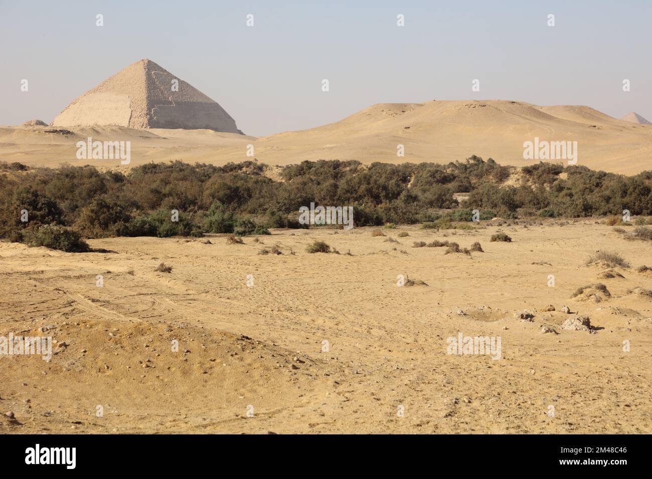 Desert and Pyramids Stock Photo - Alamy