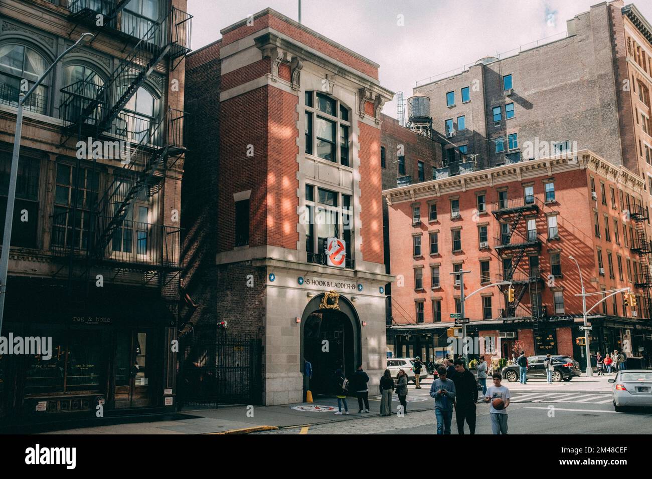 New York Manhattan, 02.10 - 10.10.22: Ghost Busters Firestation, 14 ...