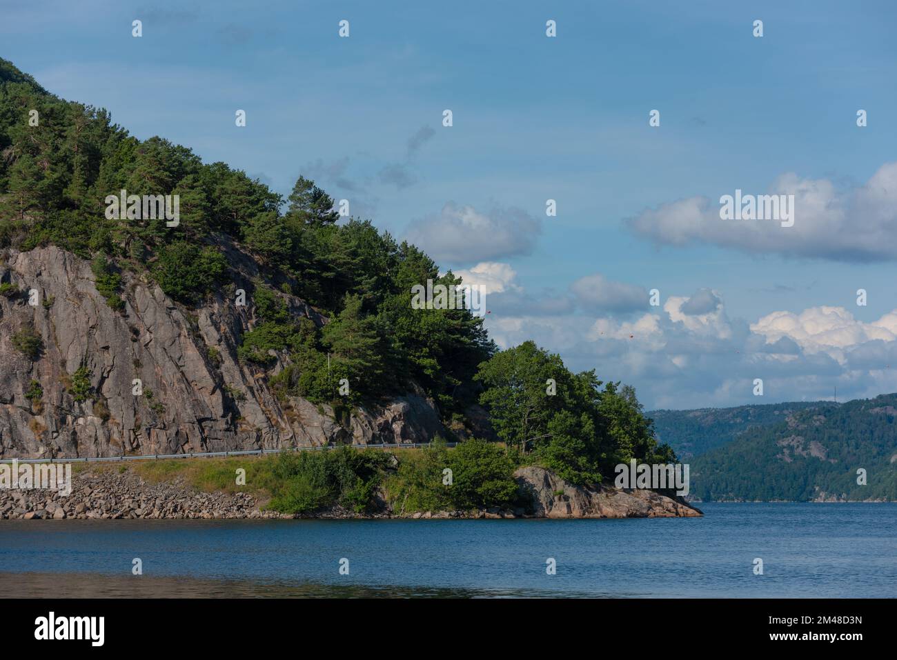 Cliffside perspective hi-res stock photography and images - Alamy