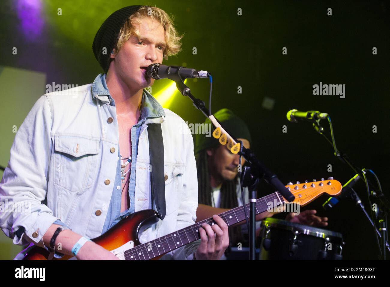 Cody simpson hi-res stock photography and images - Alamy