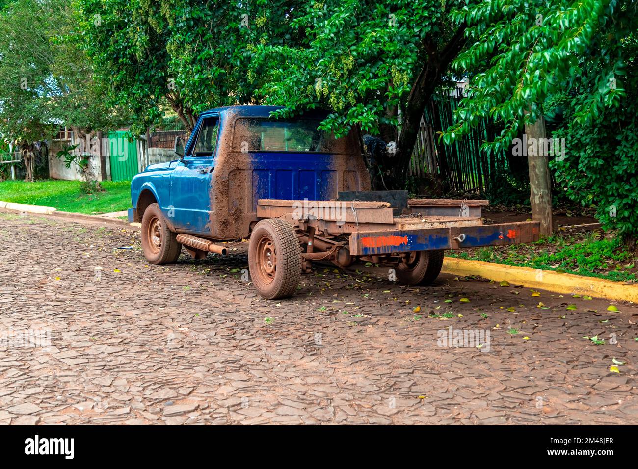 Old road freight transport business hi-res stock photography and images ...