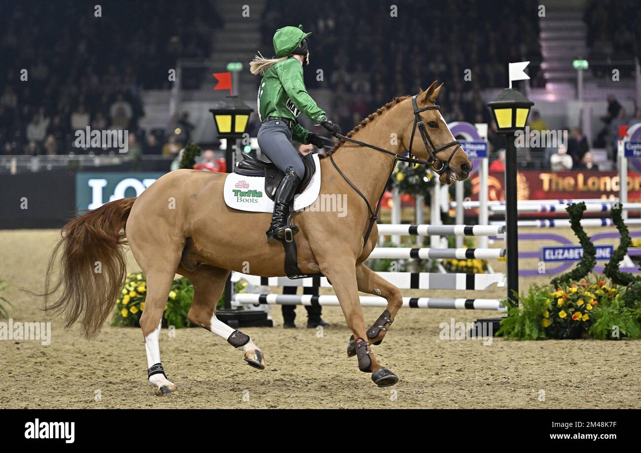 Royal Victoria Dock, United Kingdom. 19th Dec, 2022. London ...