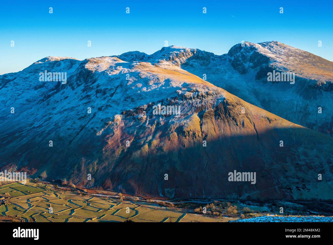 Scafell and Scafell Pike in winter, Lake District National Park ...