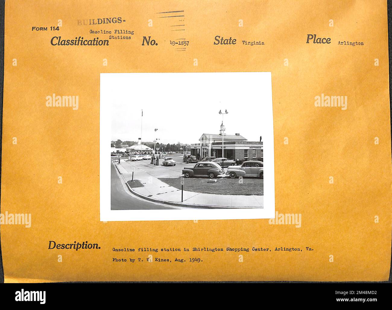 Gasoline Filling Station in Shirlington Shopping Center, Arlington ...
