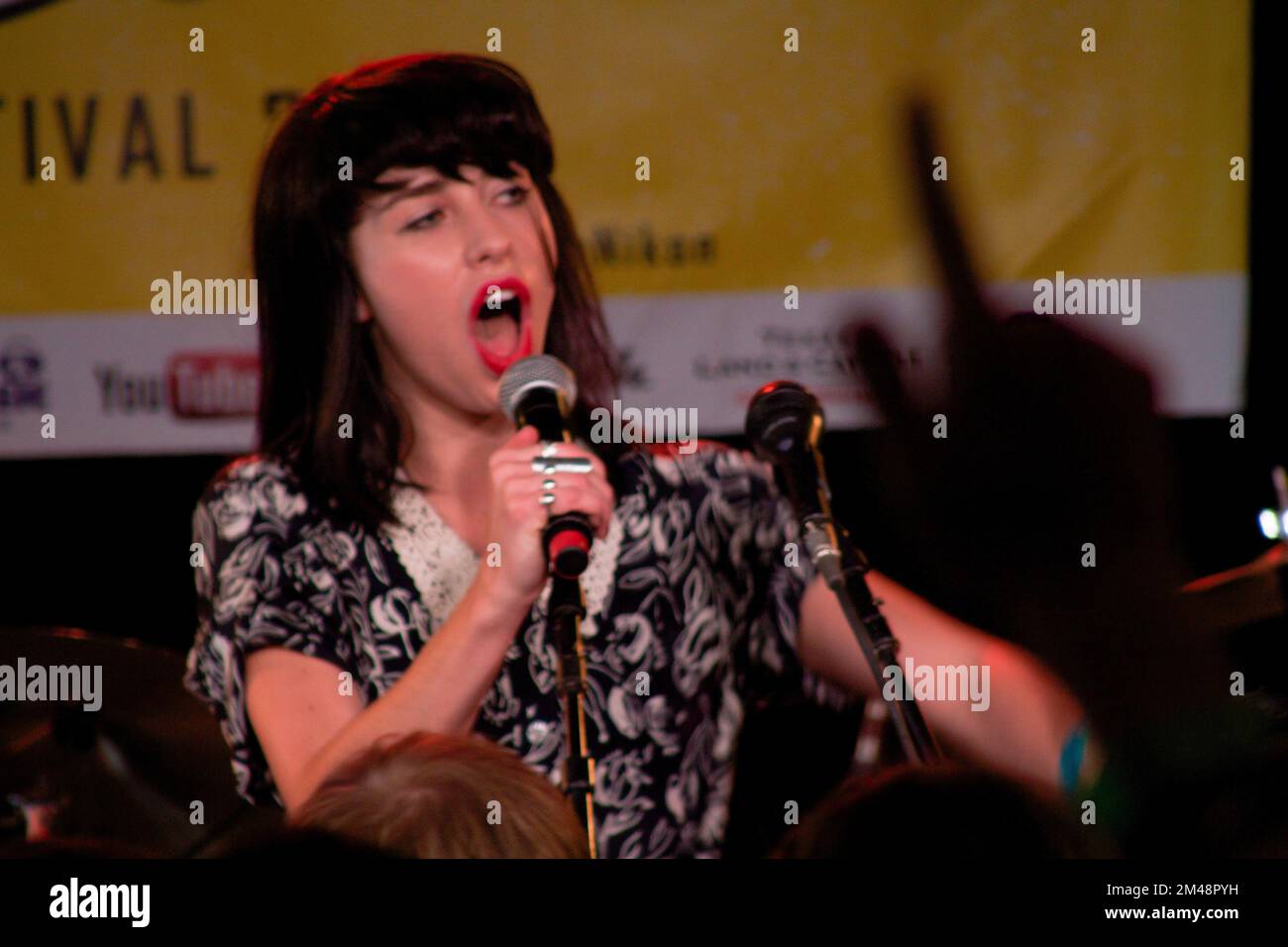 Kimbra singer hi-res stock photography and images - Alamy