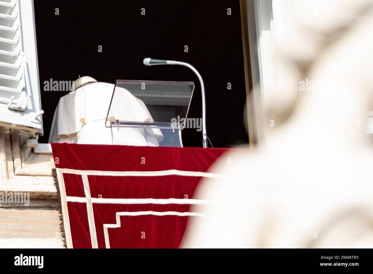Pope Francis leaves the window of the Apostolic palace after the weekly ...